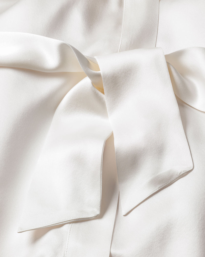 Women's White Silk lace Robe | Petite Plume