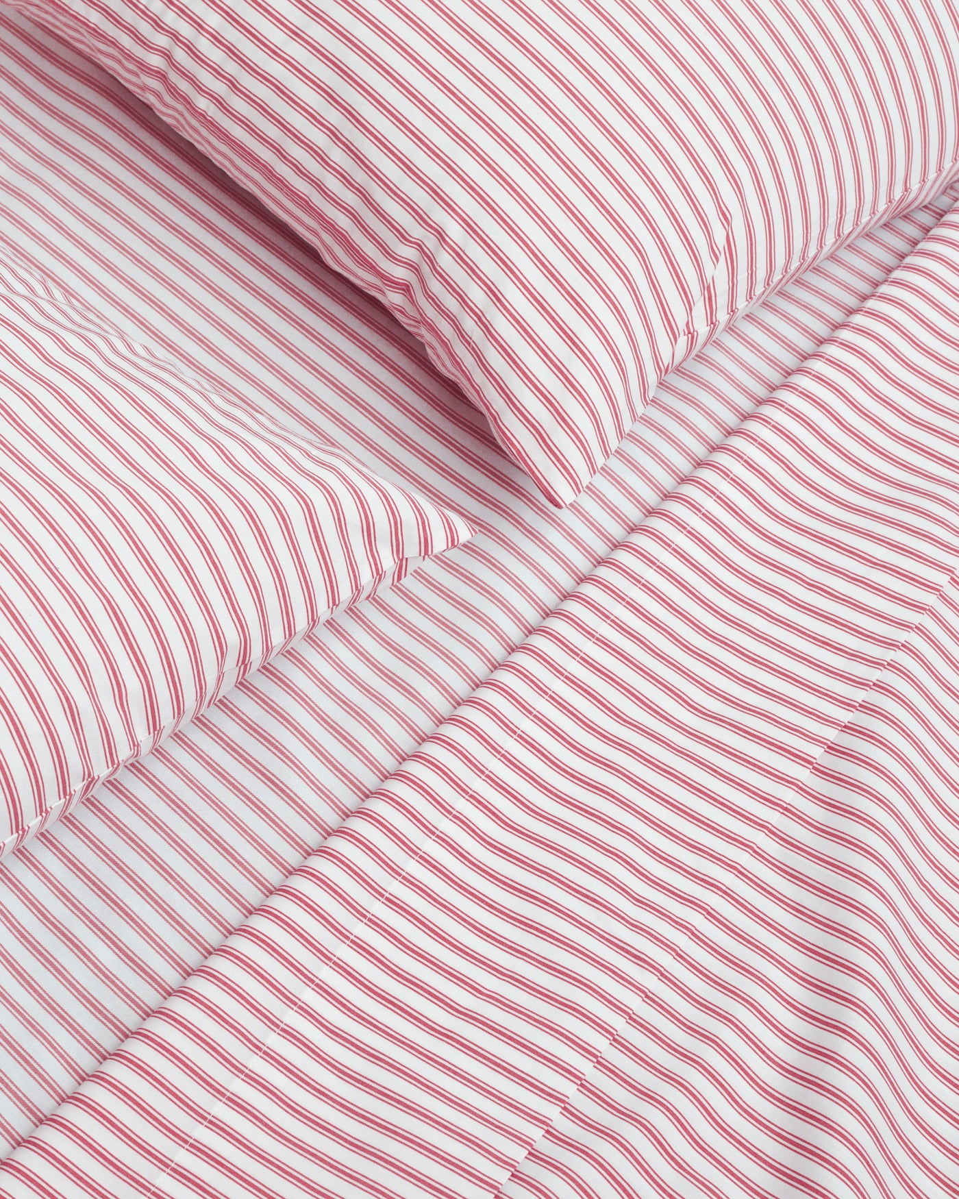 Luxe Premium Percale Bed Sheets in Antique Red Ticking