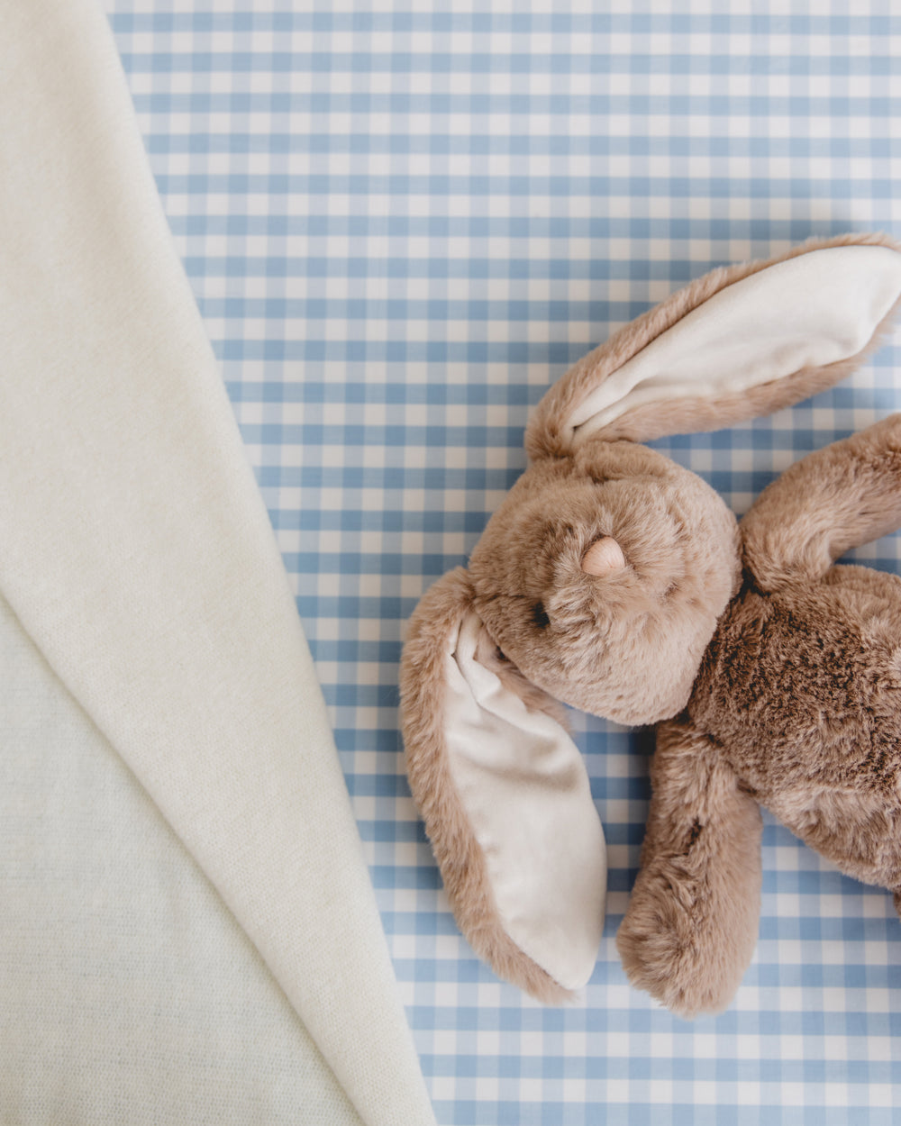 Luxe Premium Percale Crib Sheet in Light Blue Gingham